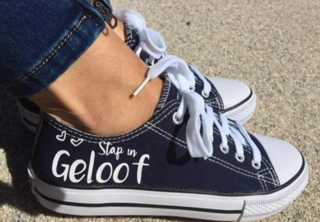 Personalised Items & Tekkies – Elevation