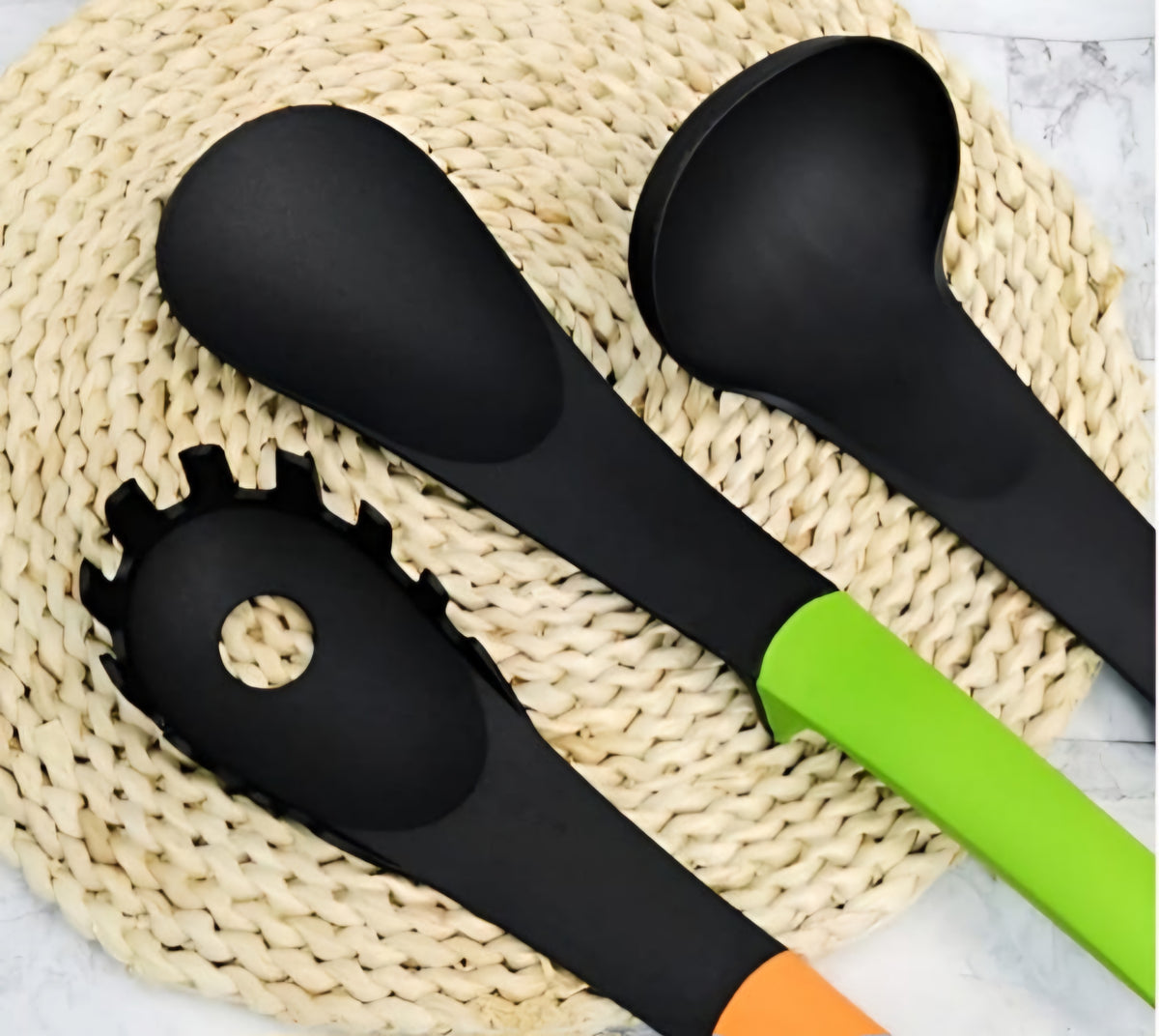 Nylon Kitchen Utensils – Elevation